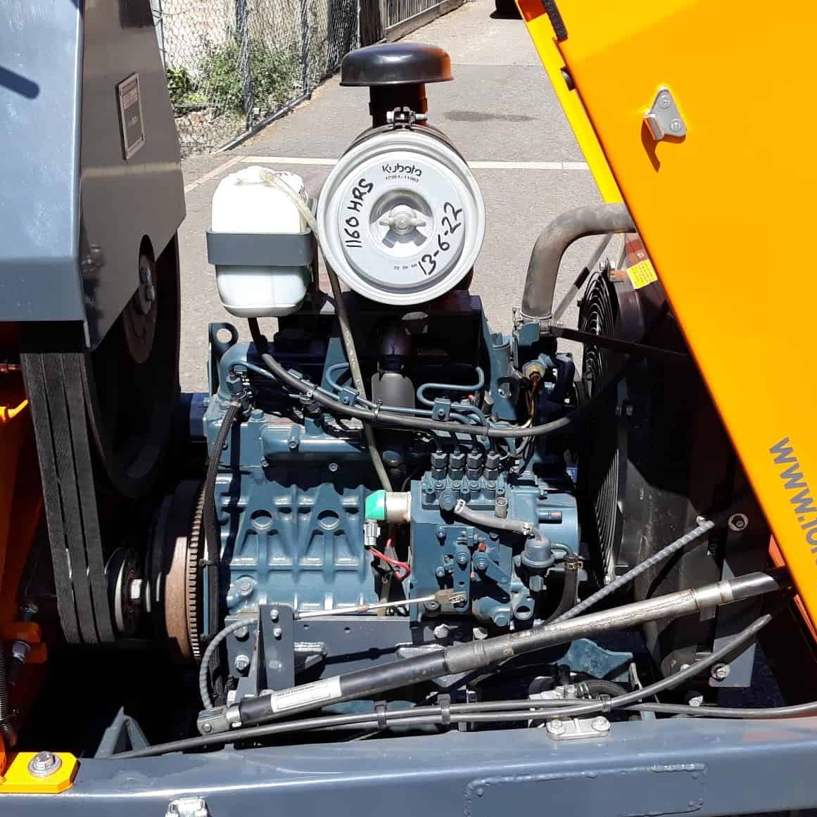 Forst TR8 Tracked wood chipper – Groundserv