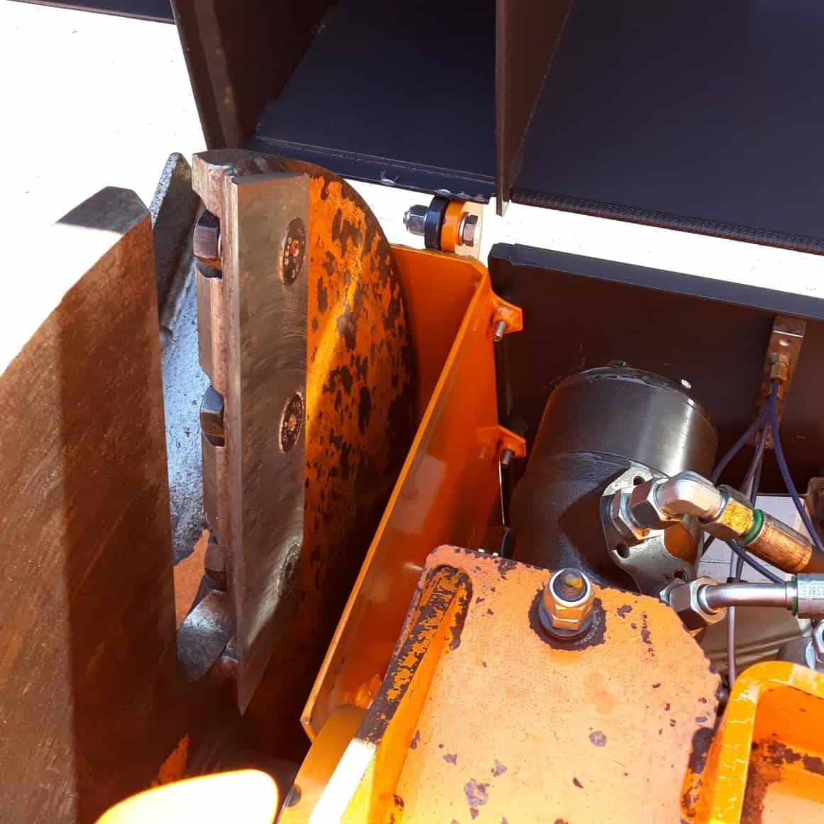 Forst TR8 Tracked wood chipper – Groundserv