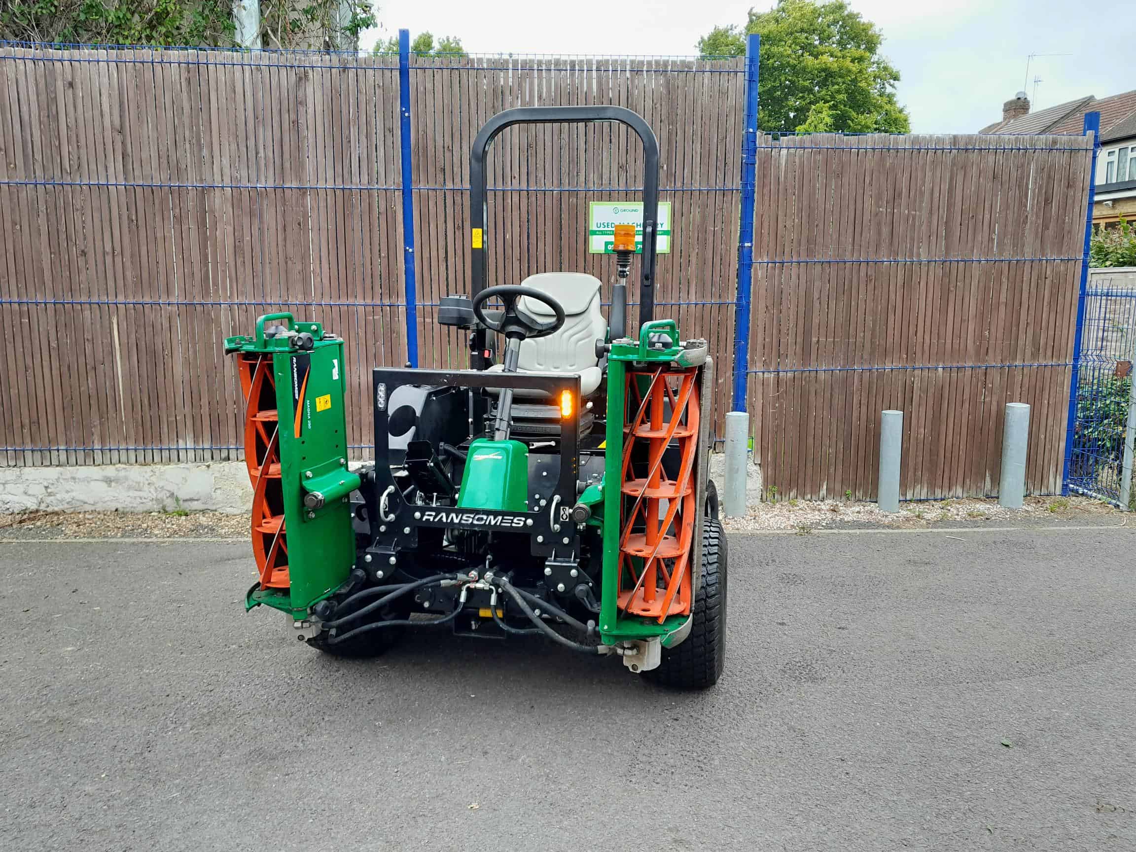 Ransomes Parkway 3 triple in immaculate condition